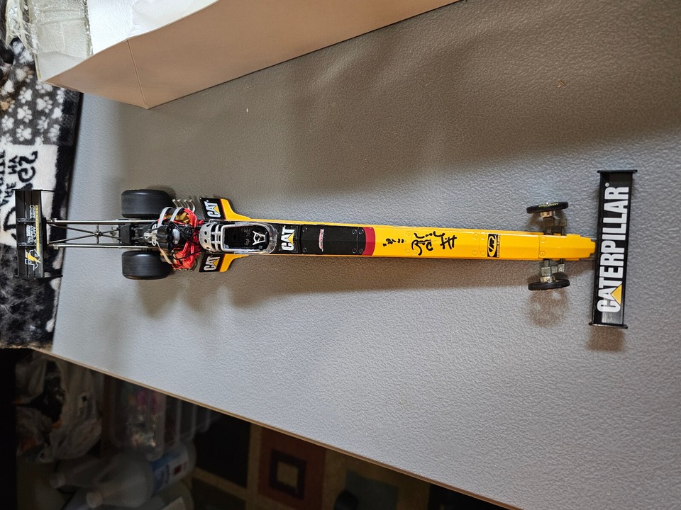 NHRA 1:24 Scale Diecast Caterpillar Dragster 2008 Rod Fuller SIGNED | eBay