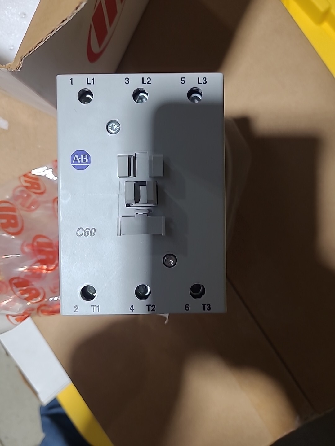 Allen Bradley CONTACTOR. 100-C60D00. 110-120VAC | eBay