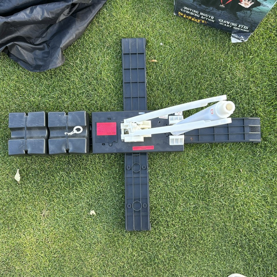 Spirit Halloween Lurching Vampire Animated Prop Animatronic Dracula ...