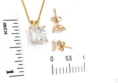 Fine Jewelry Solid 18kt Gold Square Diamond Necklace Pendant Diamond ...