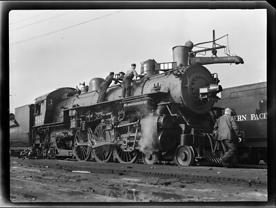 Southern Pacific Railroad Steam Engine Locomotive #2414 Women Wipers ...