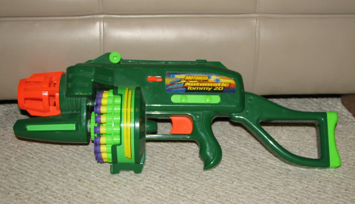 Buzz Bee Toys Tommy 20