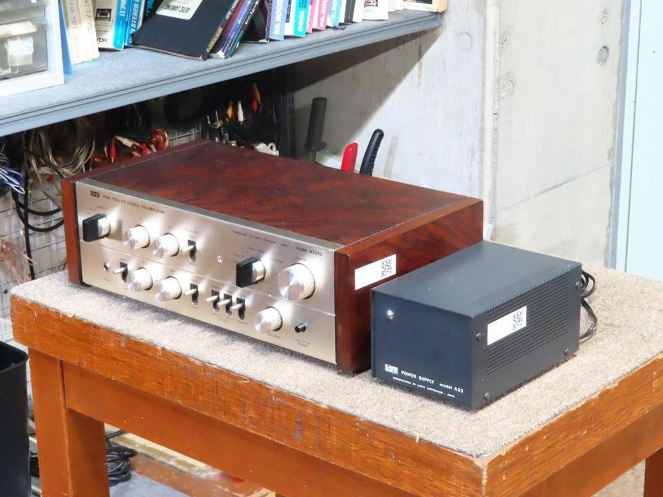 (US Duty Free)Vintage LUXKIT A3300 Tube Preamp Kit – Stereo Control ...