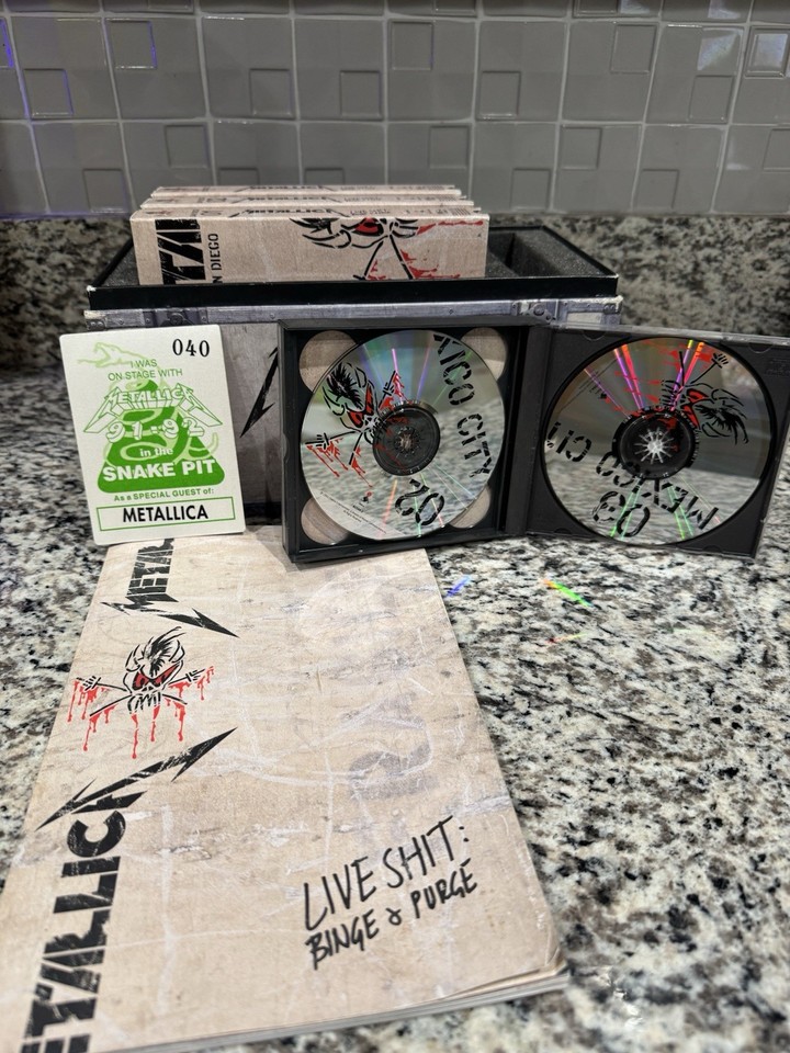 Metallica Live Shit Binge & Purge Box Set VHS Tapes CD & More COMPLETE ...