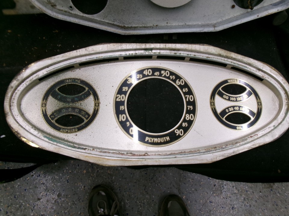 1933 ORIGINAL PLYMOUTH DASHBOARD SPEEDOMETER CLUSTER GAUGES PANEL Parts ...