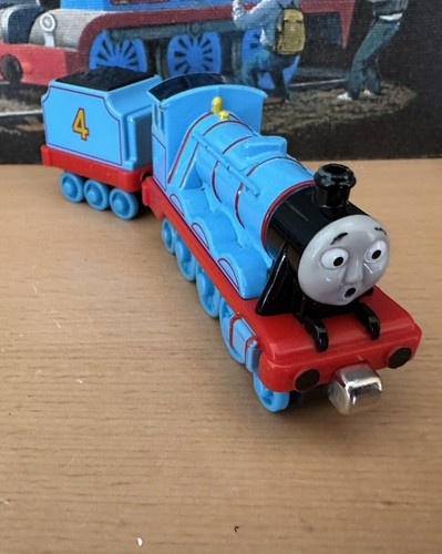 Take Along Diecast Thomas Train Play Scene Gordon Takes a Tumble ...