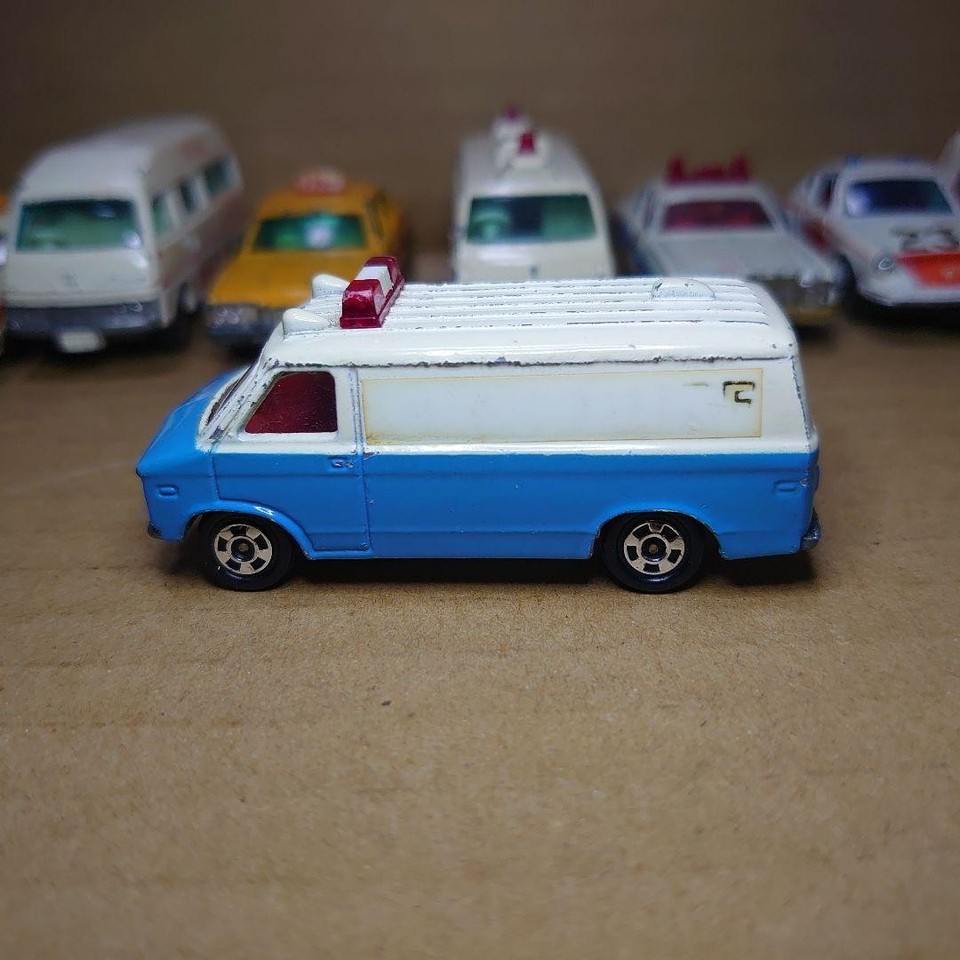 Tomica Chevrolet Van Sheriff Police Car Made in Japan Toy Car | eBay