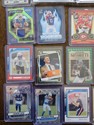 HUGE Mix NFL FOOTBALL CARD LOT AUTOS JERSEY PATCH Jayden Bo Nix Drake ...