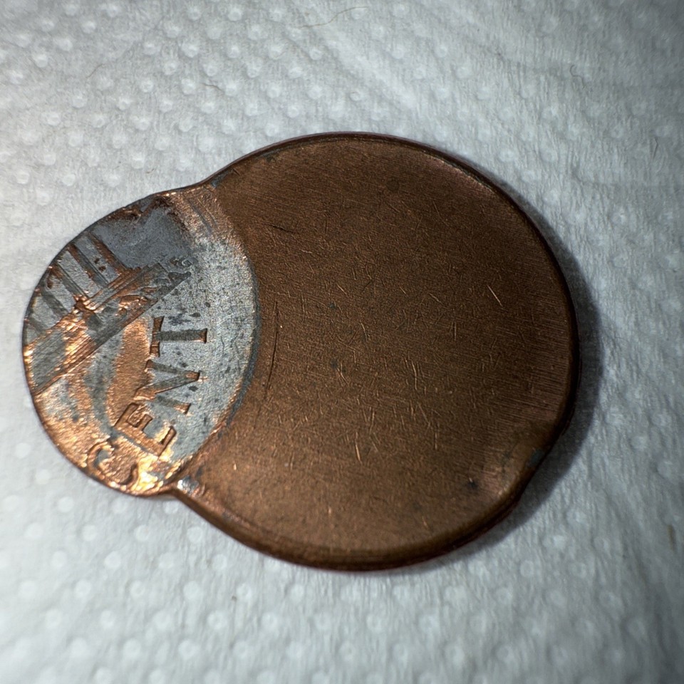 Rare Error Mis-Struck Lincoln Penny Off Center Coin 🪙 | eBay