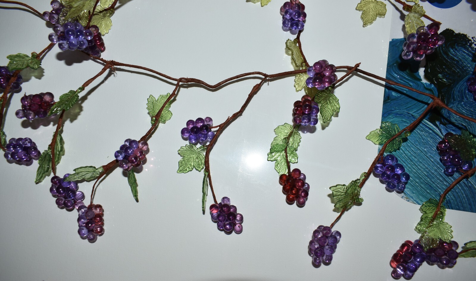 Vintage Acrylic Lucite Purple Grape Cluster Vine Leaves Long Garland ...