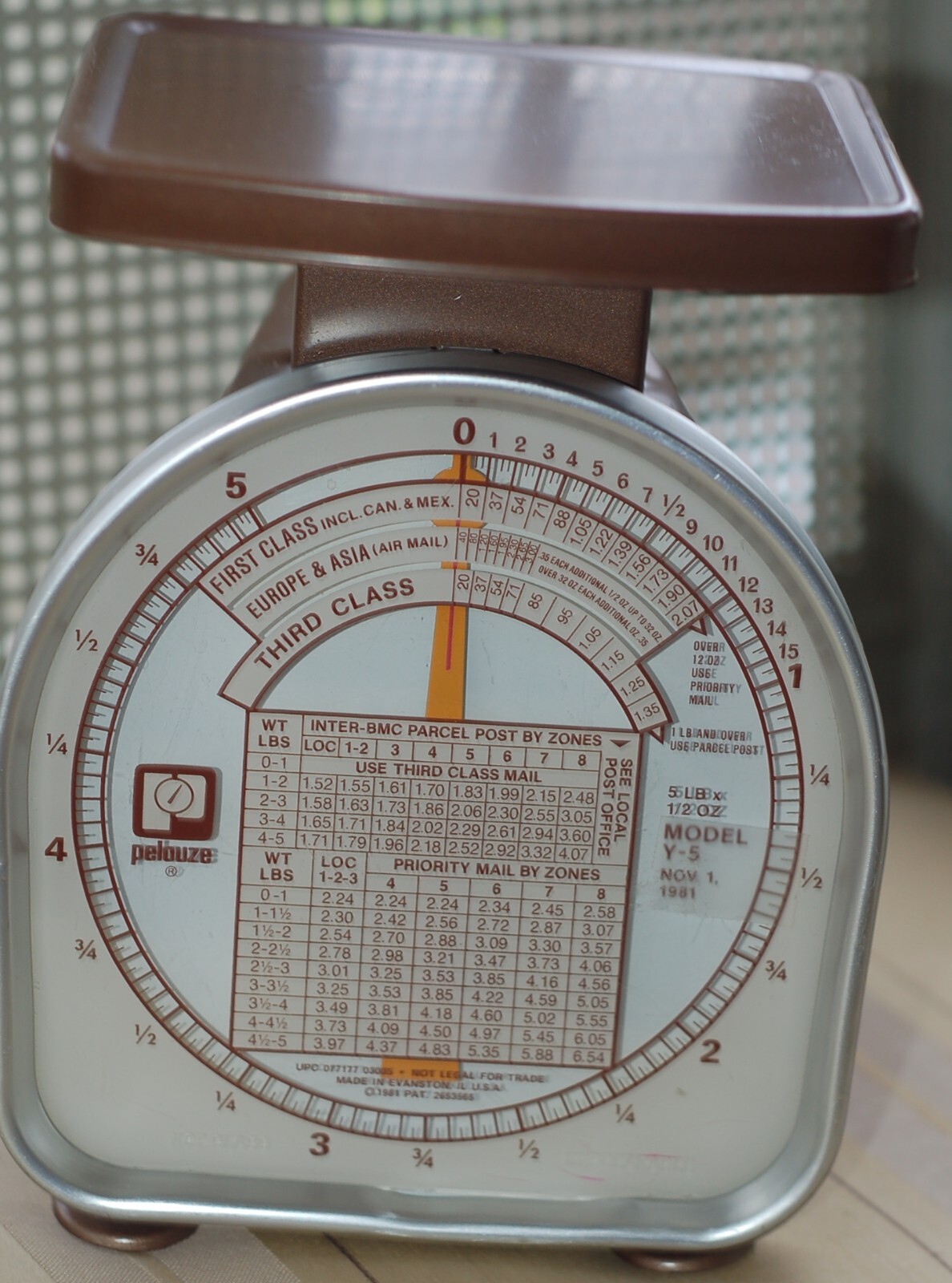 Vintage Pelouze USPS Postal Scale 5 lb Model Y-5 1981 Office Kitchen 1/ ...