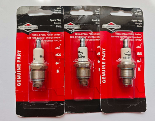 Lot of 3 BRIGGS & STRATTON Spark Plugs 5435 #591868 24847263169| eBay