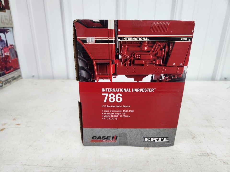 1/16 Ertl International 786 Toy Tractor In Box Case IH Farmall | eBay