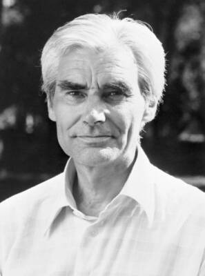 Dr Michael Ward the head of the medical team who will climb Mou- 1980 ...