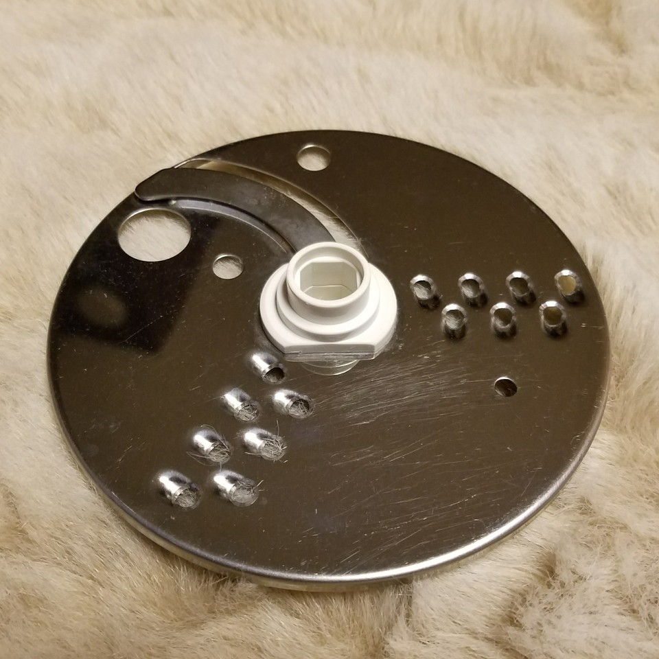 Food Processor Round Slicing Grating Blade 5.5" Diameter 3/4" Center ...
