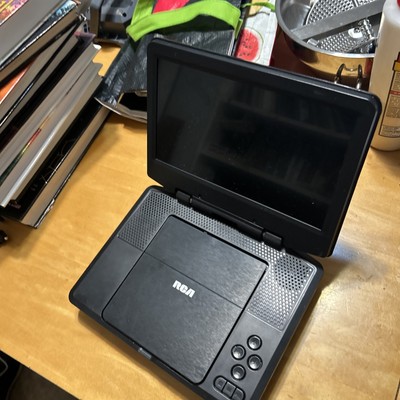 RCA Portable DVD player AVC Multimedia 9" screen DRC98090 USED | eBay