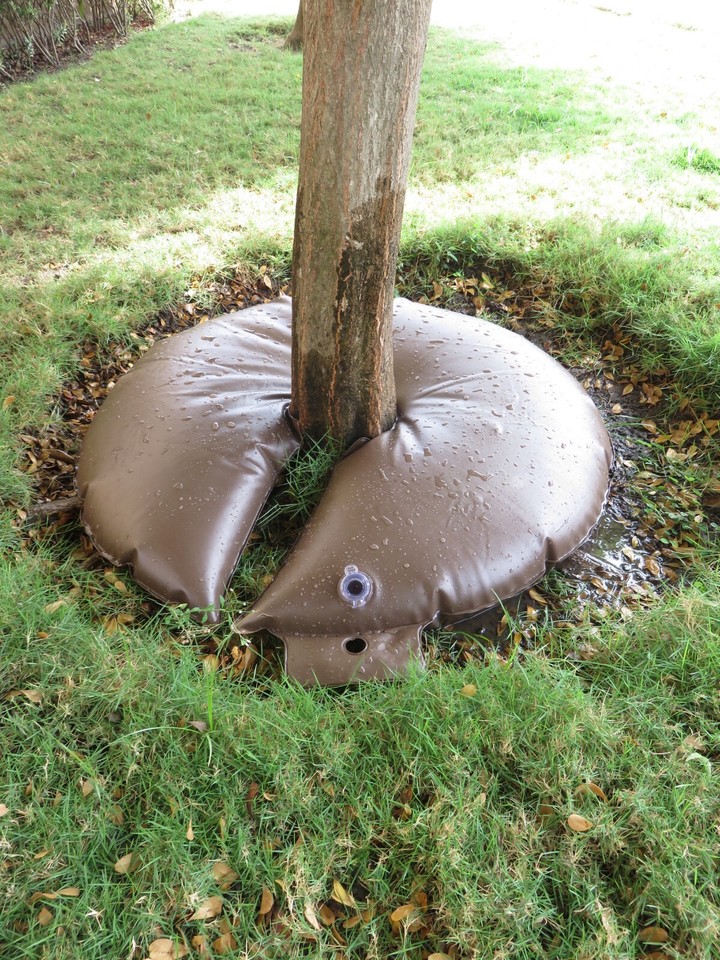 Tree Watering Bag, Donuts Irrigation for Shrub Slow Release ...