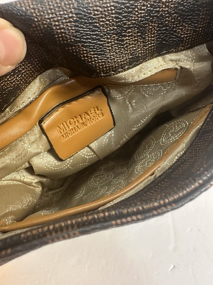 NWT Michael Kors Jet Set small Printed Logo Crossbody Bag in Brown ...