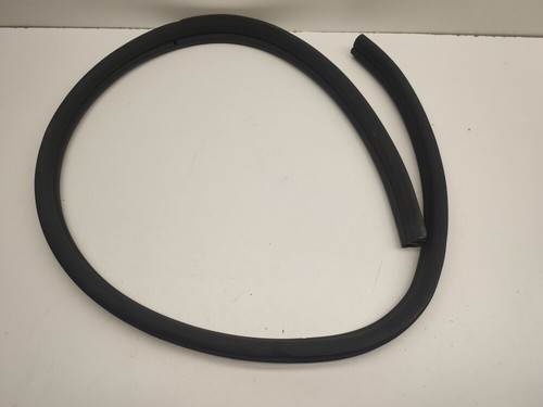 MERCEDES BENZ SLK R172 2014 FRONT DOOR RUBBER SEAL STRIP A1726970051 ...