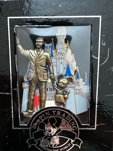 Disney Partners Statue Cinderella's Castle Jumbo Pin Walt Disney Mickey ...