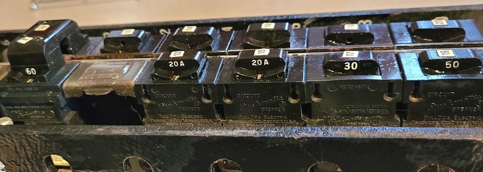 120 Amp, 20 Circuit, Pushmatic Panel buss With All Working Breakers! | eBay