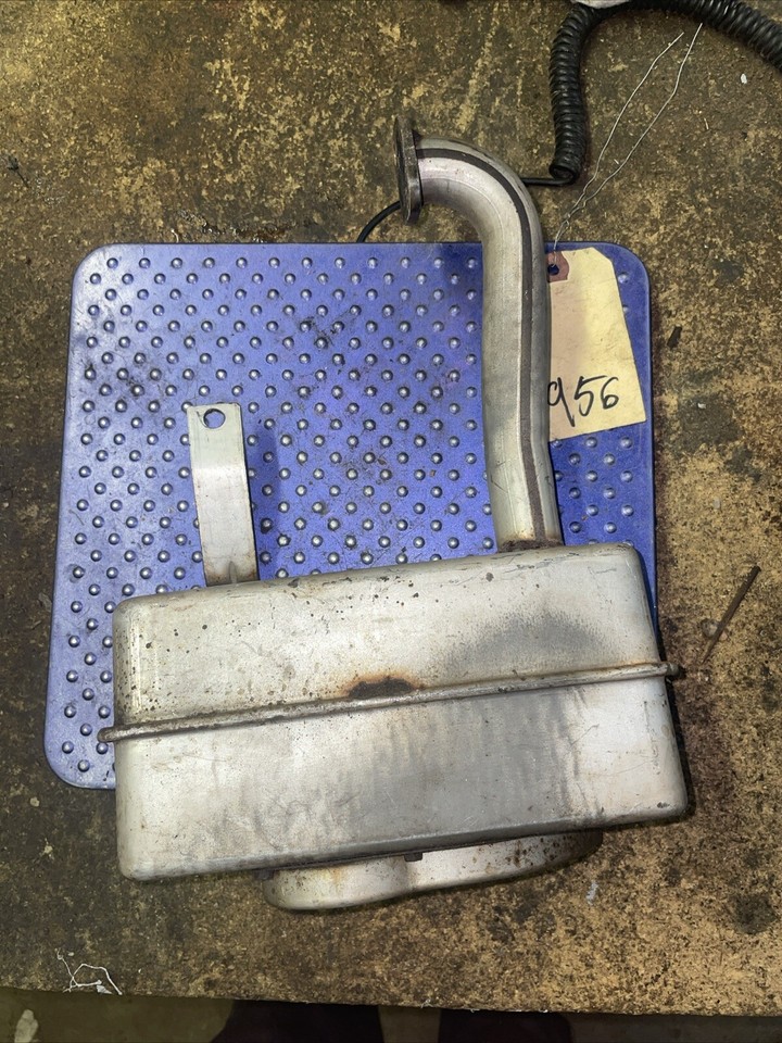 Craftsman Husqvarna AYP Muffler 532137352 137352 STRAIGHT MOUNT | eBay