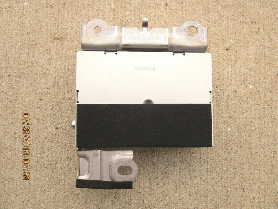 10 - 14 LEXUS RX450h 3.5L V6 CENTER CONSOLE MULTI-MEDIA INTERFACE ...