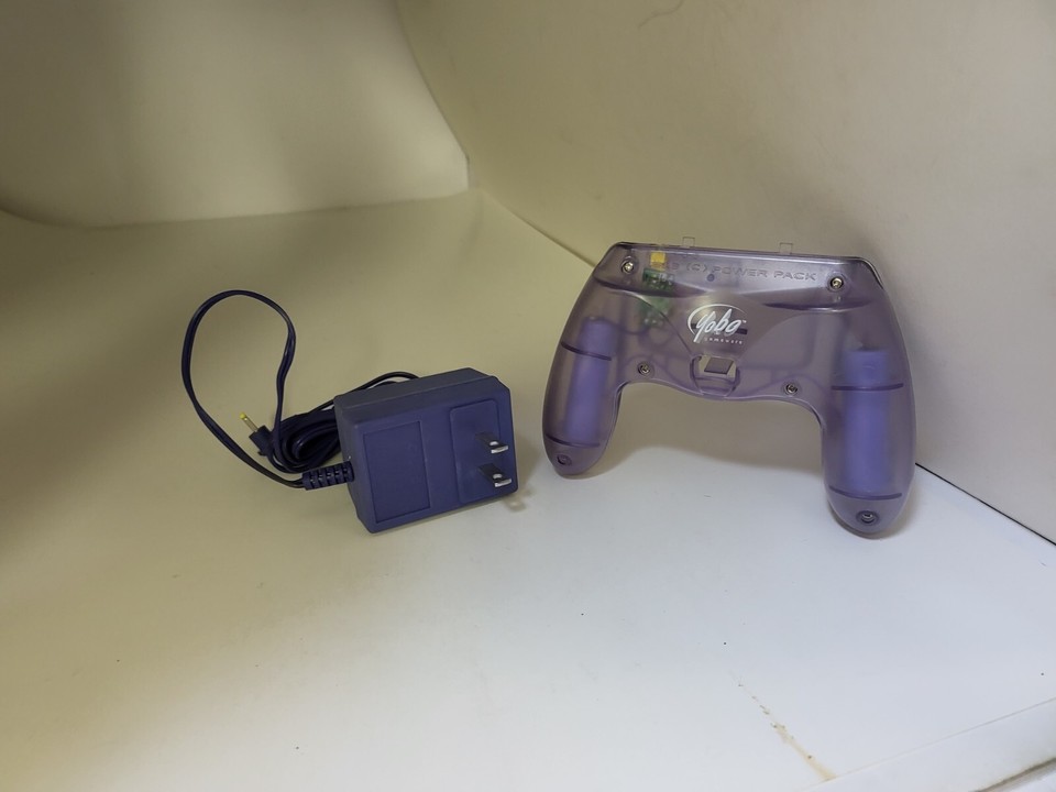 YOBO Atomic Clear Purple Rechargeable Battery Grip Handle For Nintendo ...