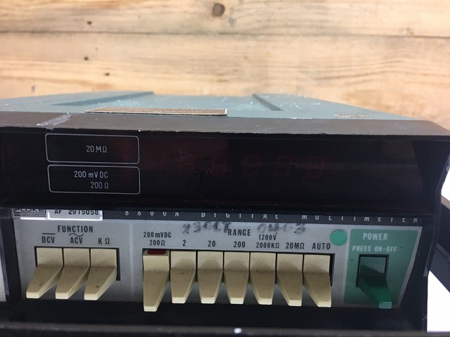 Fluke Model 8800A/AF 5-1/2 digit Vintage Classic benchtop Multimeter ...