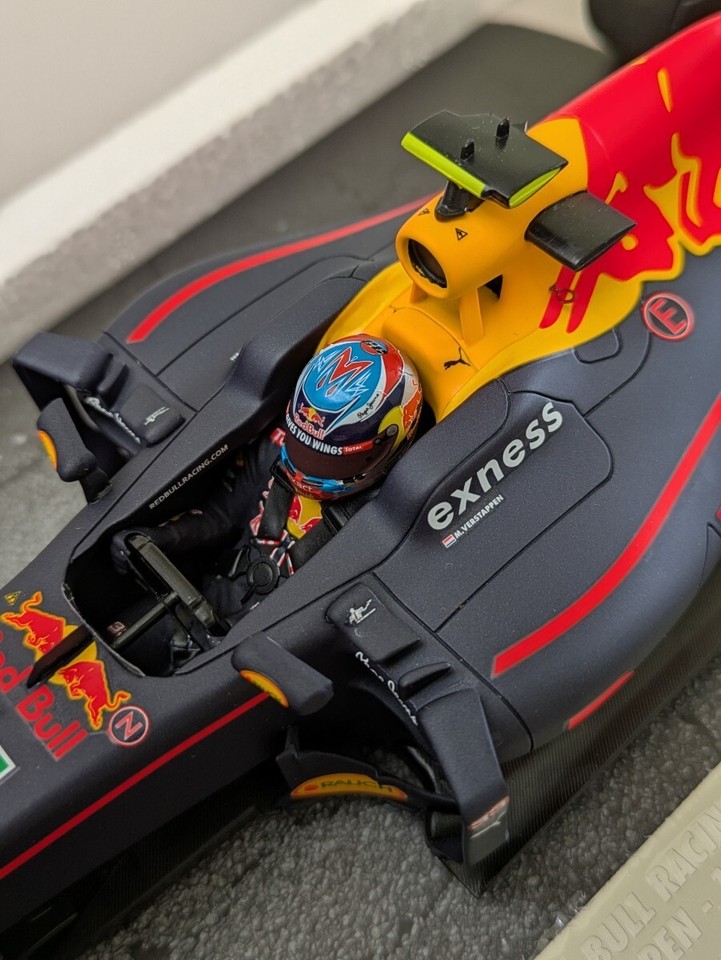 PMA 1/18 Red Bull Racing RB12 Spanish Grand Prix 1st win #33 M. First ...