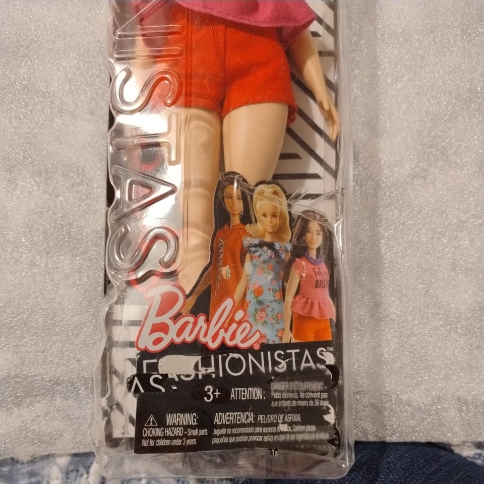 Barbie Fashionista Curvy Doll 98 Pink Top Red Short New ( box damaged ...