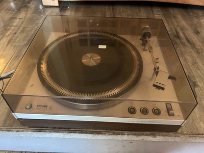 Philips Vintage Record Player Turntable 212 Wood Grain Belt-Drive ...