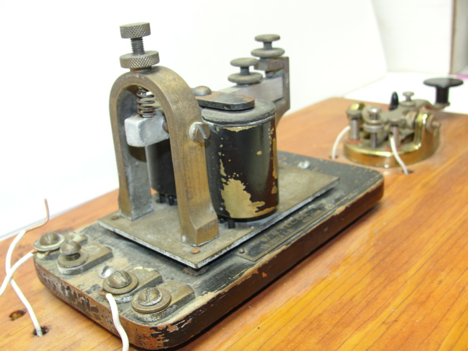 Western Union Telegraph Co WUTCo 1B Local Sounder 4ØØ/1ØØ Ohms MFG by ...