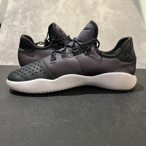 Nike FL Rue Mens 9 Anthracite White 896173-002 Athletic Sneakers | eBay