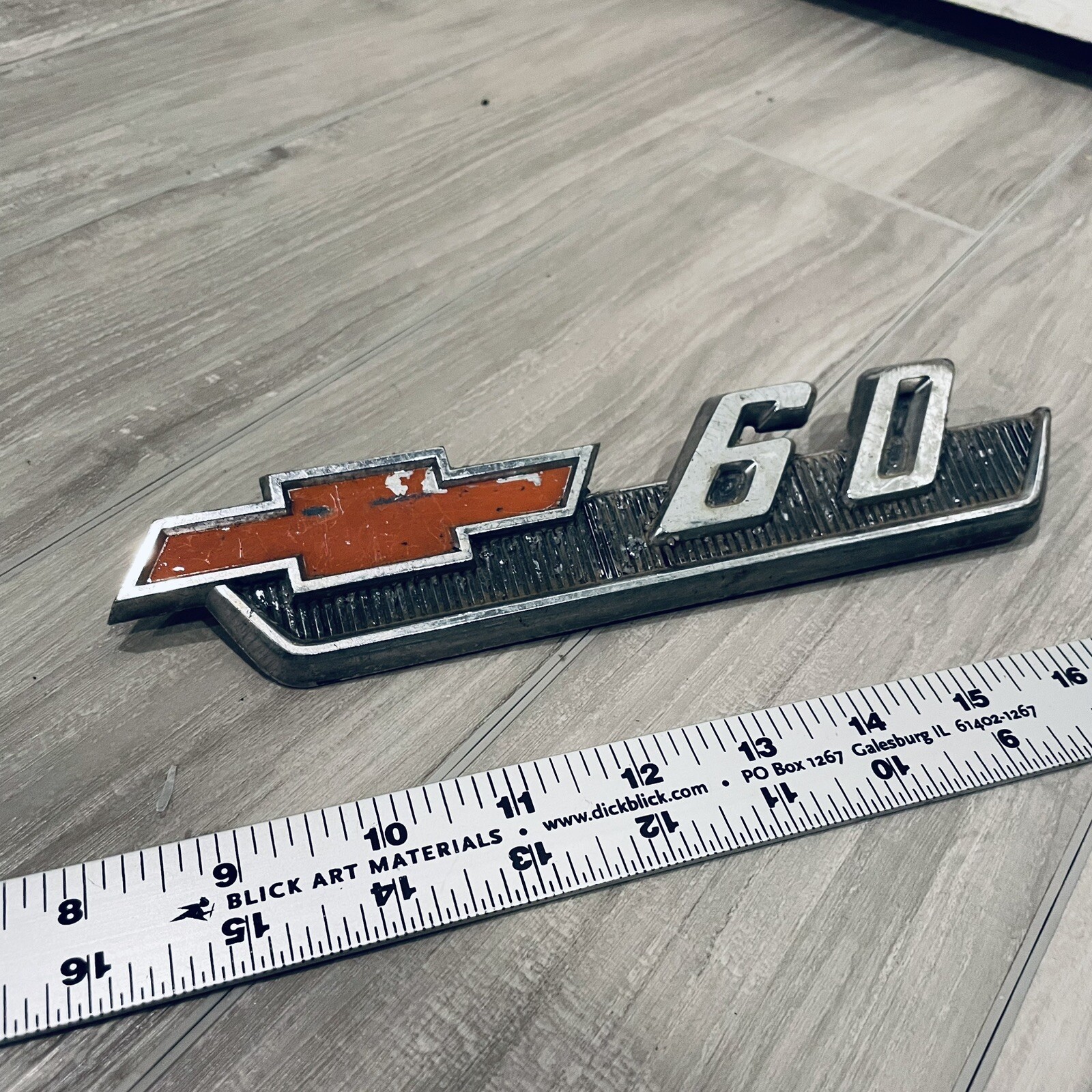 VINTAGE 67-68? CHEVROLET BOWTIE EMBLEM CHEVY 60 SERIES TRUCK BADGE P ...