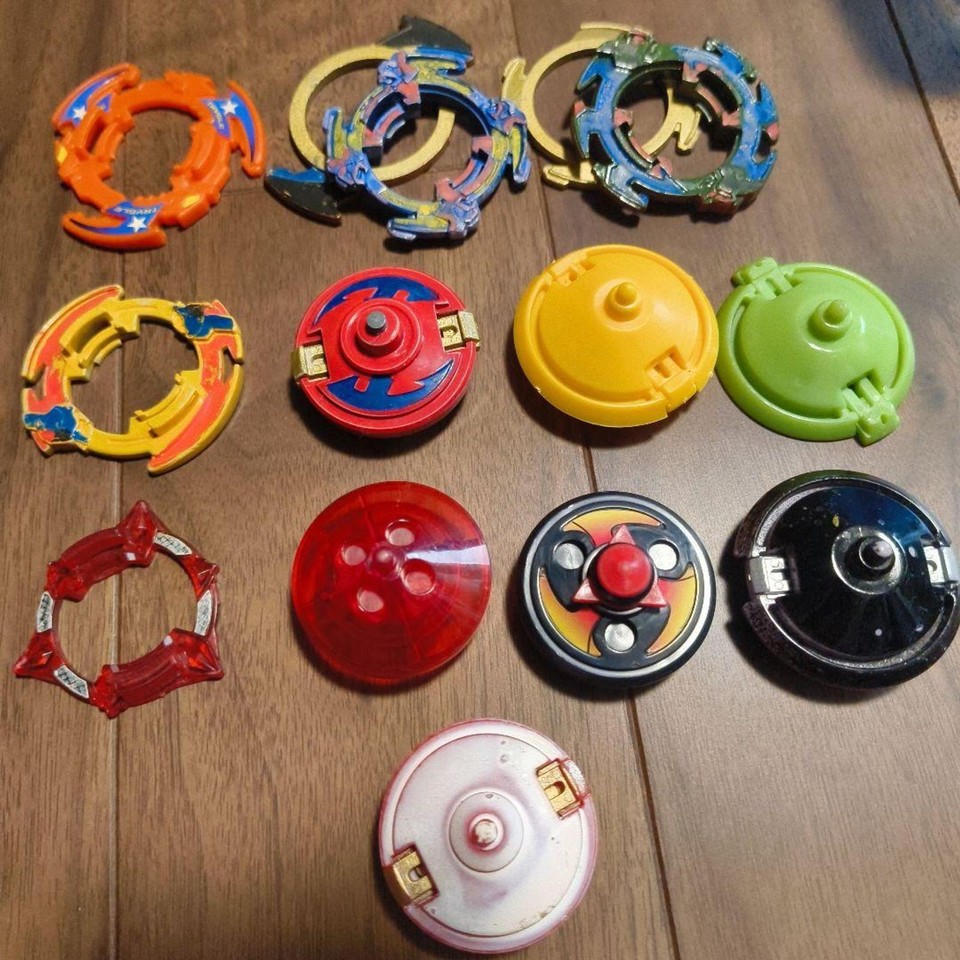 Beyblade Lot - Assorted Beyblade Tops, Parts, and Launchers - Used | eBay