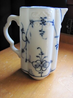 Pitchers - Flow Blue Pitcher