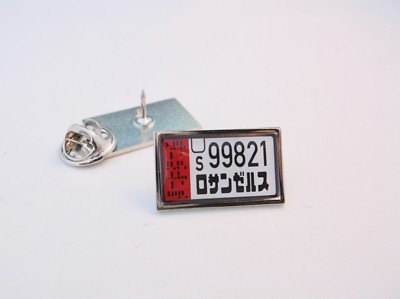 BLADE RUNNER 2049 SPINNER LICENCE NUMBER PLATE LAPEL PIN BADGE TIE TACK ...