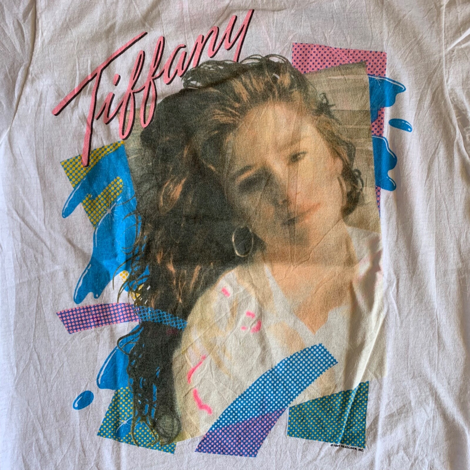 1989 VINTAGE TIFFANY 80s POP STAR SINGER T-SHIRT SZ S - Gem
