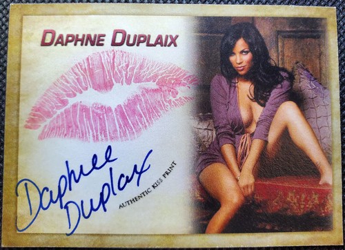 Daphnée Duplaix Playboy Playmate Autographed Kiss Card 2020 Collectors Expo | eBay
