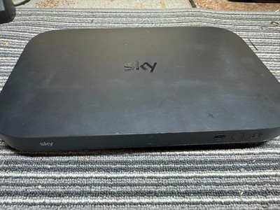 Sky Q TV Box 1TB ES130 Box | eBay UK