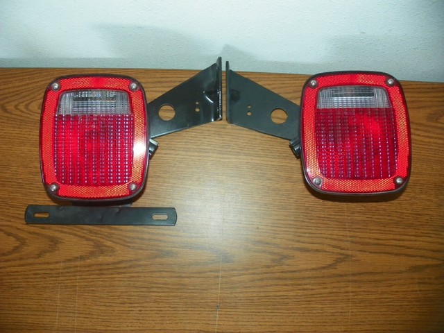 Grote 9130 Tail Lights Trailer Truck Ford RV CAB Semi Angle Connector ...
