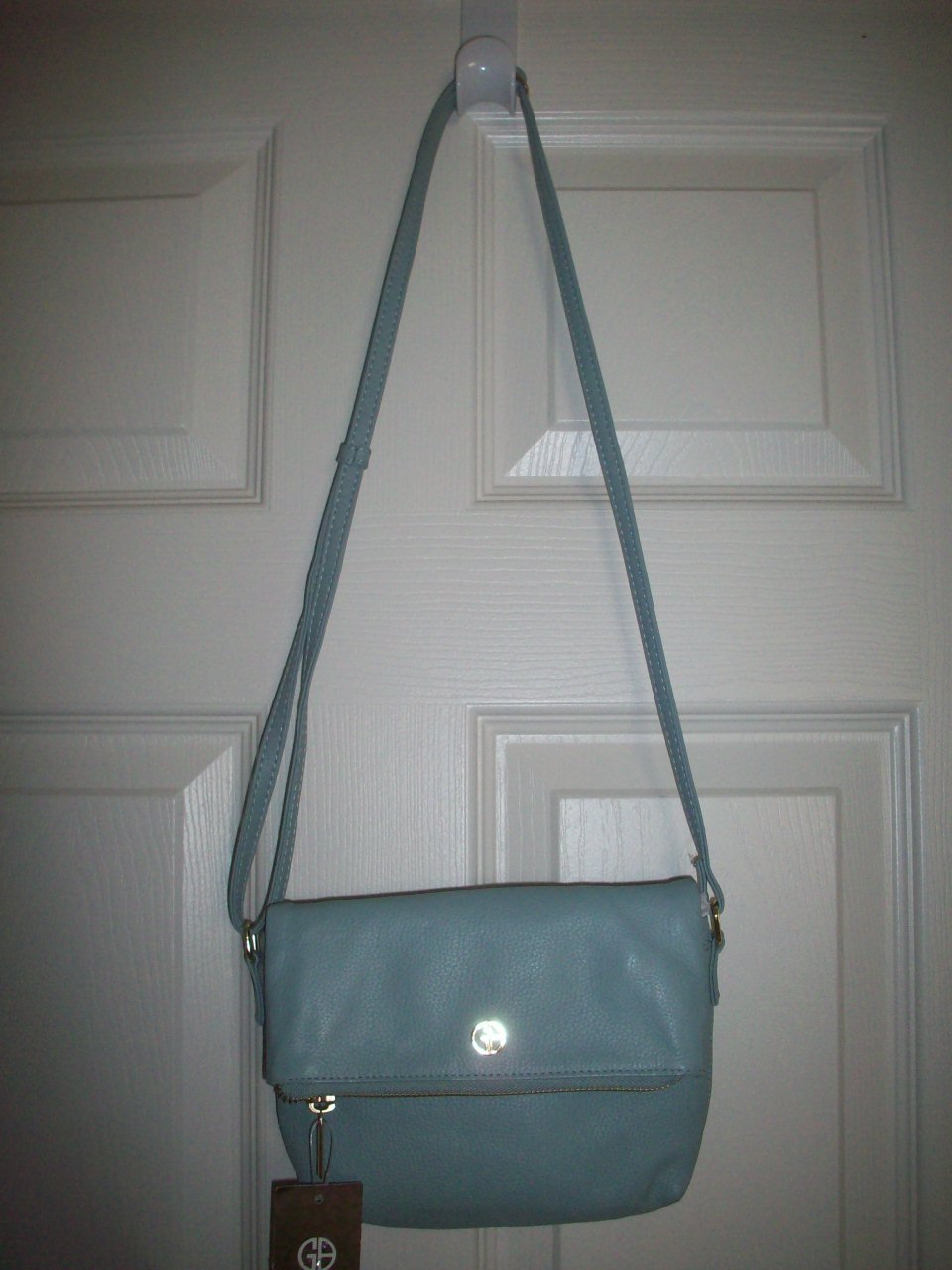 Giani Bernini F01129/97GB Softy Core Seafoam Genuine Leather Flap ...