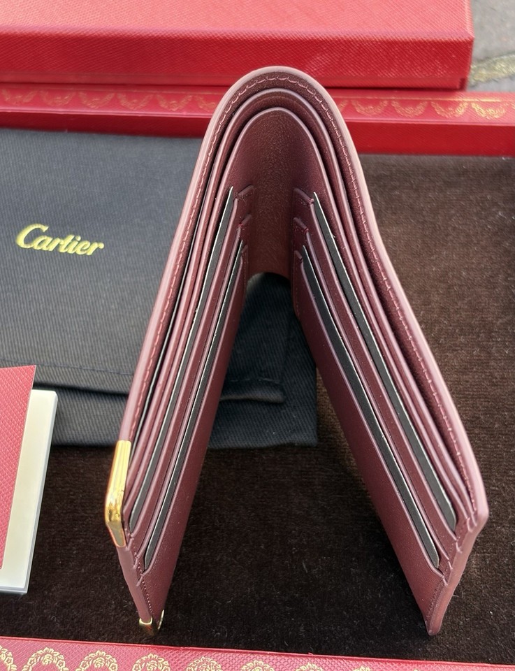 Must De Cartier 6 Credit Card Compact Wallet Burgundy Calfskin Leather ...