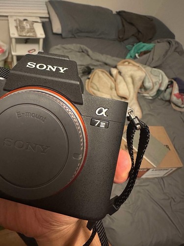 Sony Alpha a7 III 24MP UHD 4K Mirrorless Digital Camera with 28-70mm ...