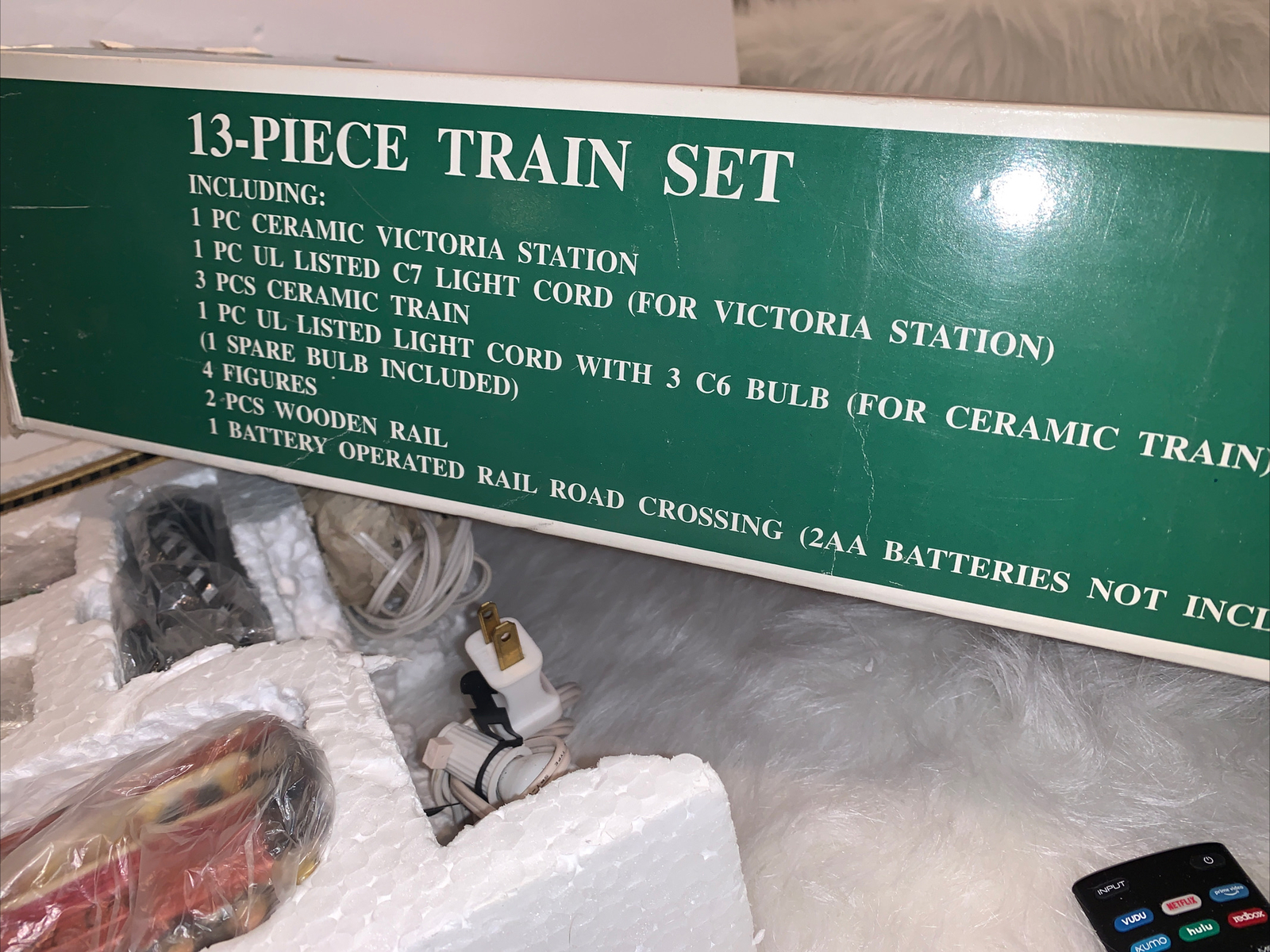 Home For The Holidays Collection 13 Pc Train Set Victoria Station 1992 ...