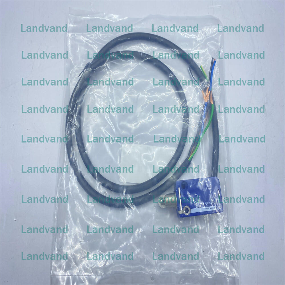 XCMD2102L1 1PC NEW IN BOX Schneider Limit Switch | eBay