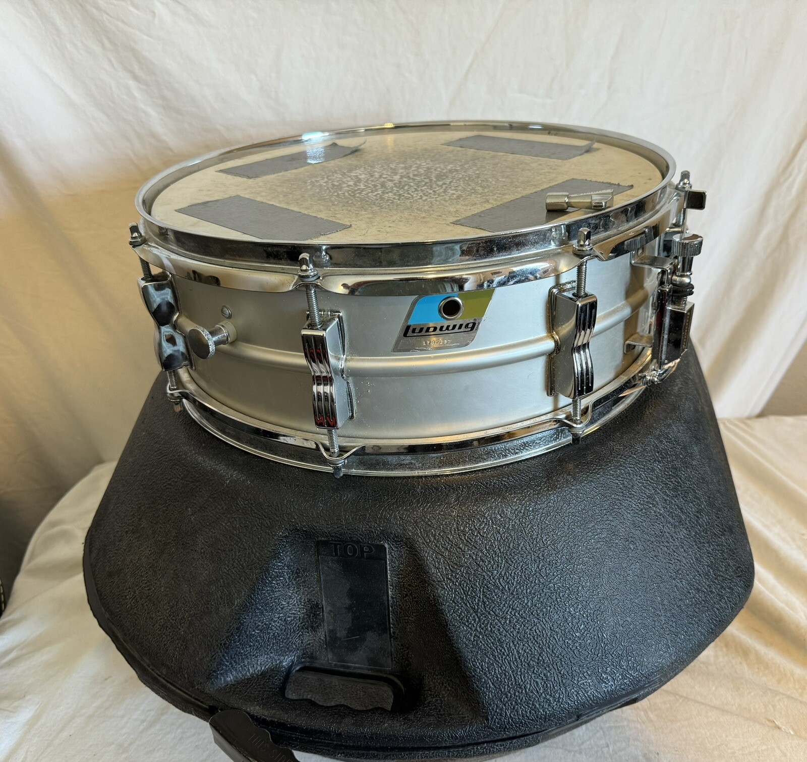 LUDWIG Vintage USA SNARE DRUM Rockers with case | eBay