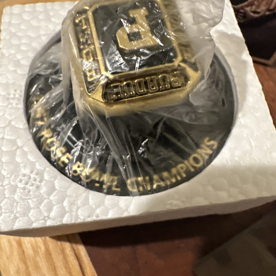 Purdue Boilermakers Football 1967 Rose Bowl Replica Championship Ring ...