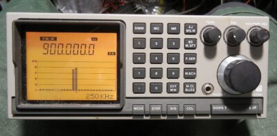 YAESU STANDARD AX-700B COMMUNICATIONS RECEIVER CONTINUOUS Working ...